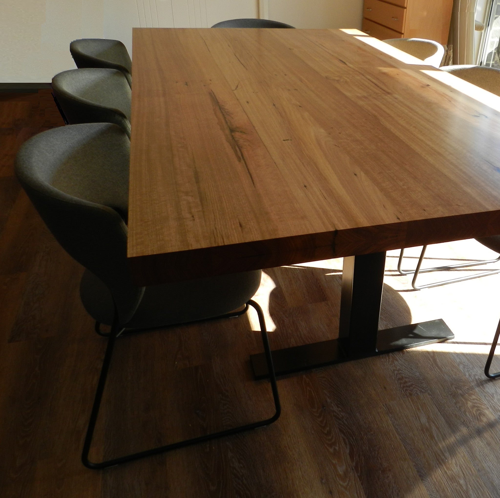 Martin Dining Table – Ballarat Furniture Company