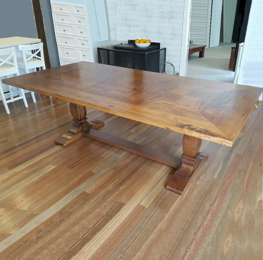 Ashlee Dining Table – Ballarat Furniture Company